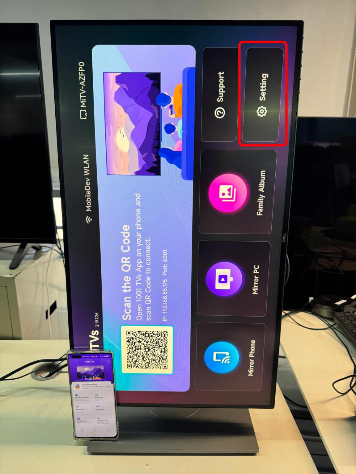 1001 TVs--Replicación vertical de pantallas: Cree una nueva experiencia ...